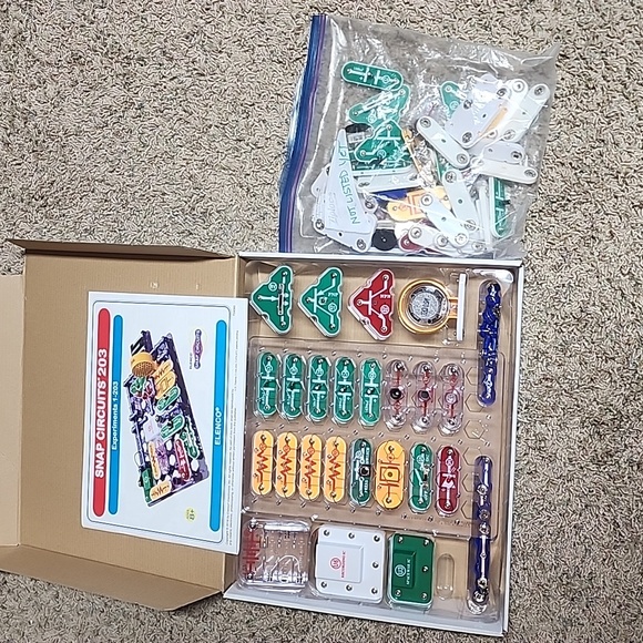Elenco | Toys | Snap Circuit 23 Projects With Extra Parts | Poshmark